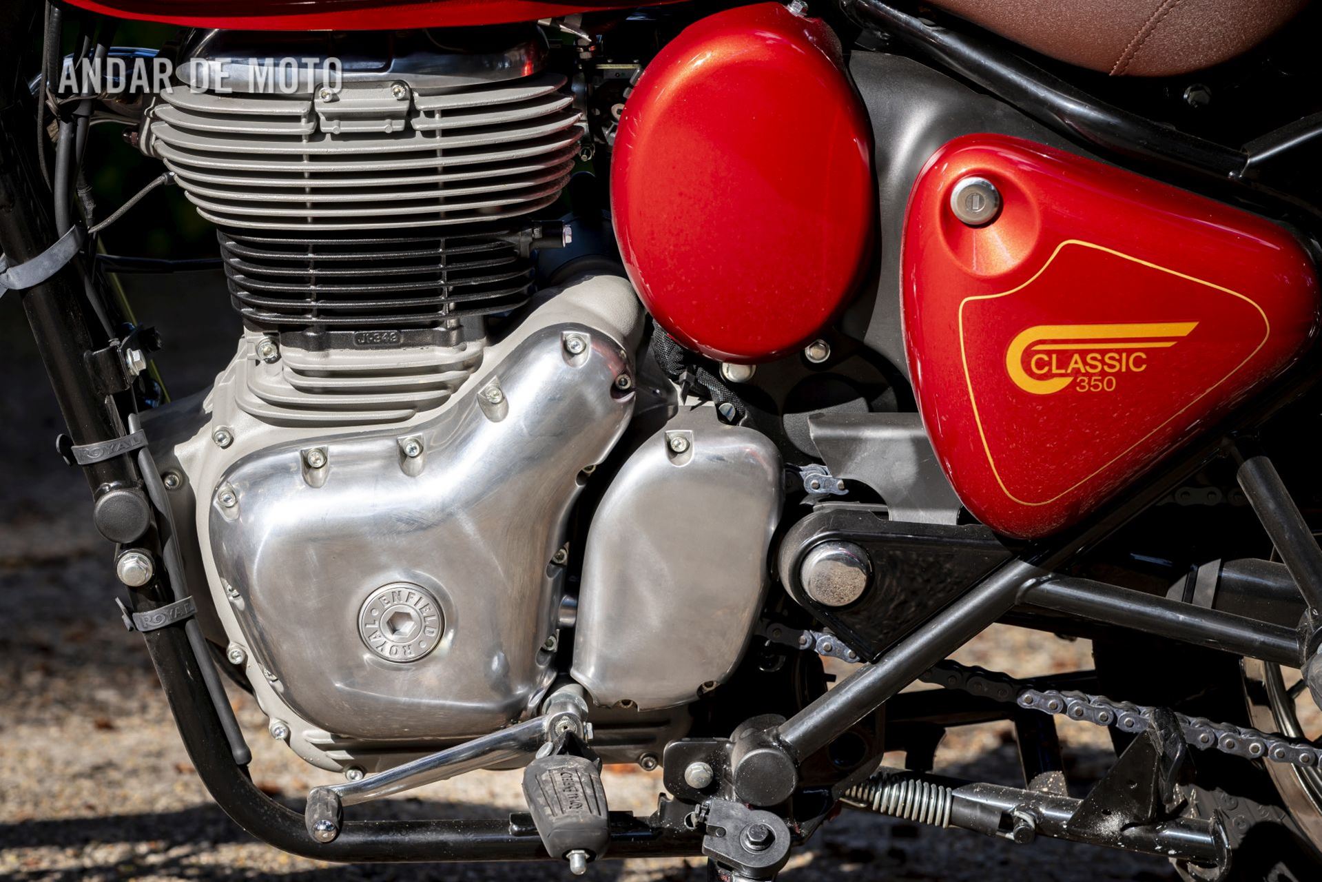 Teste Royal Enfield Classic 350 - Carisma Clássico - Test drives ...