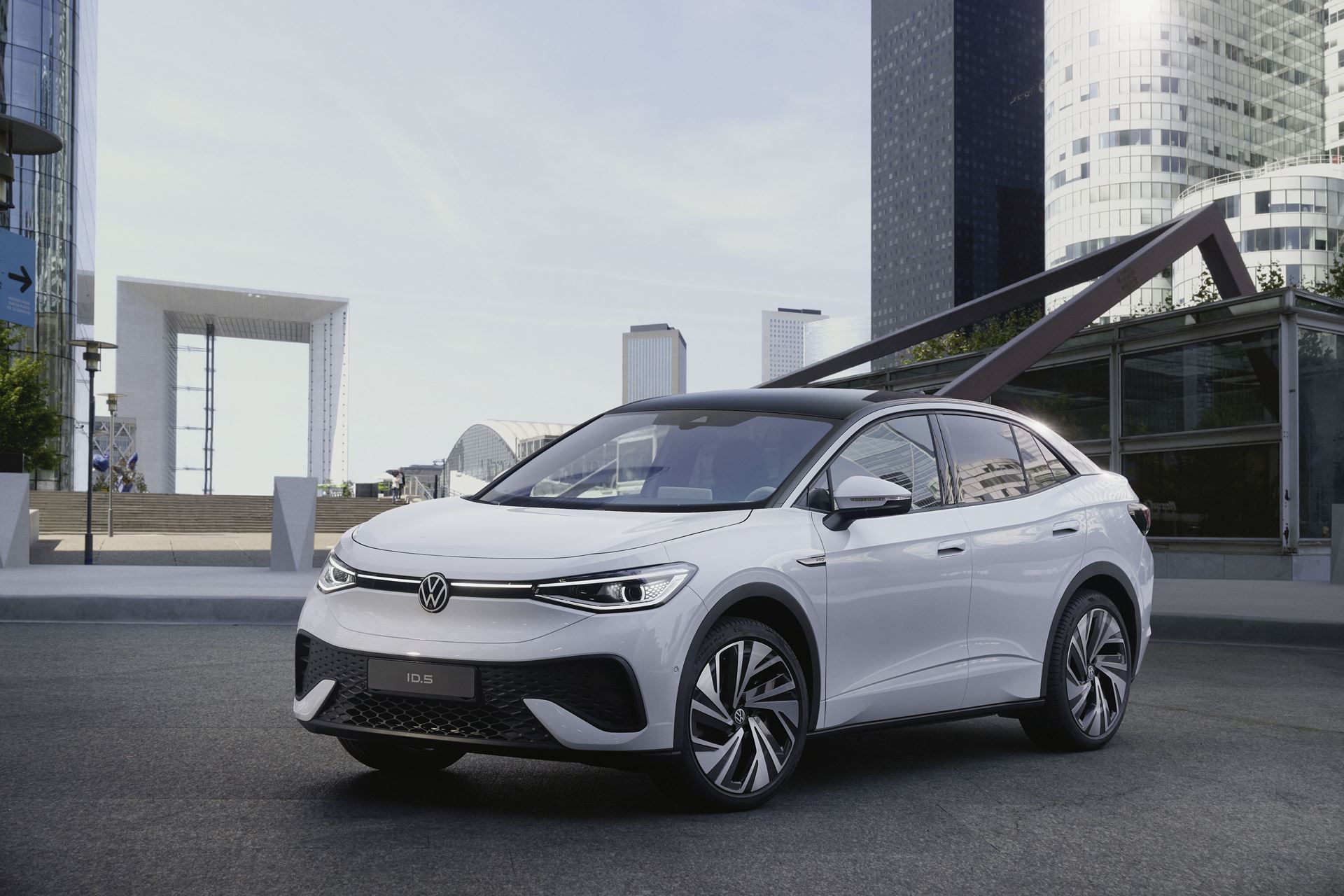 Revelado novo ID.5, o primeiro SUV coupé eléctrico da Volkswagen ...