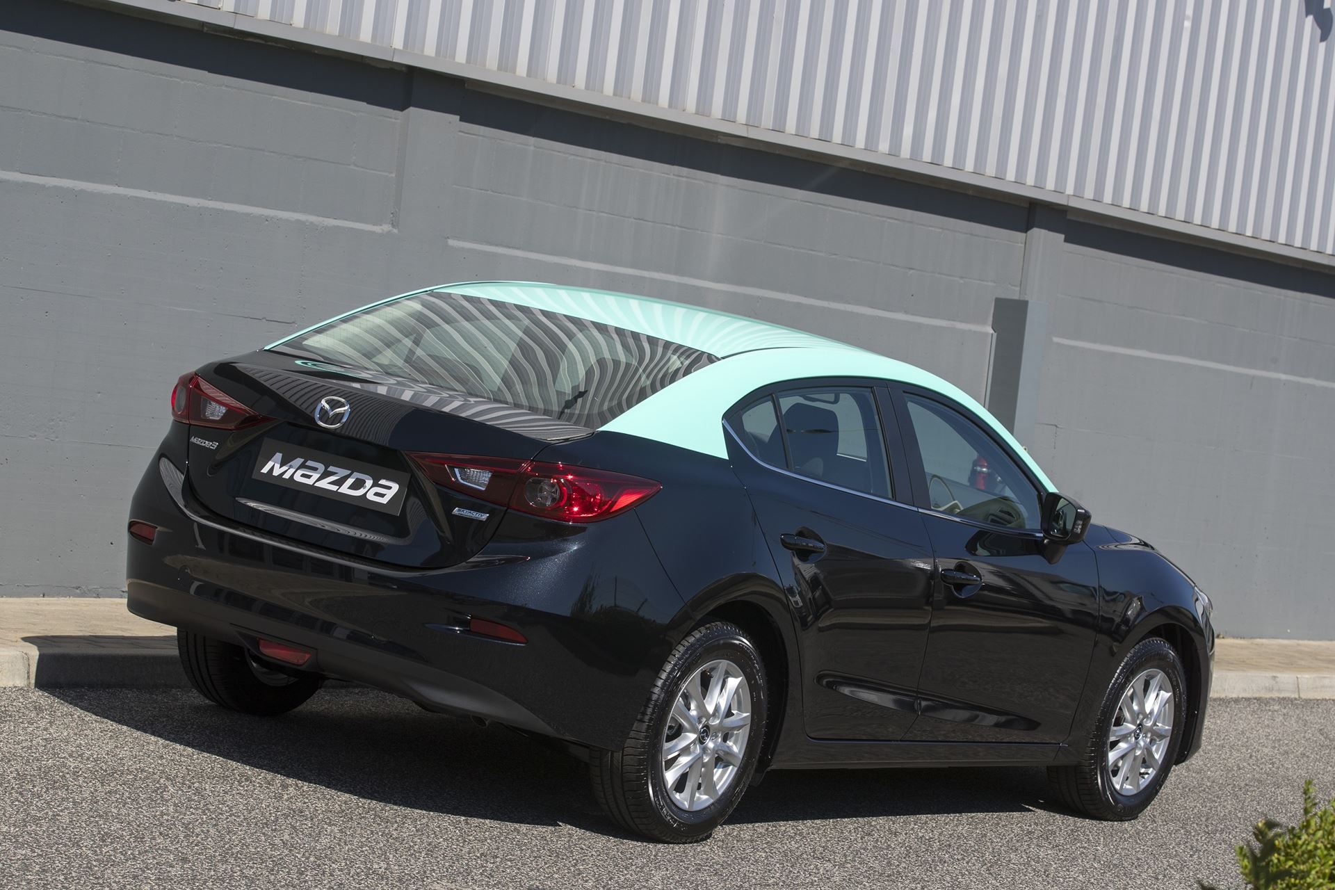 Mazda aposta no mercado dos Táxi com o novo Mazda 3 CS SKYACTIV-D 1.5 ...