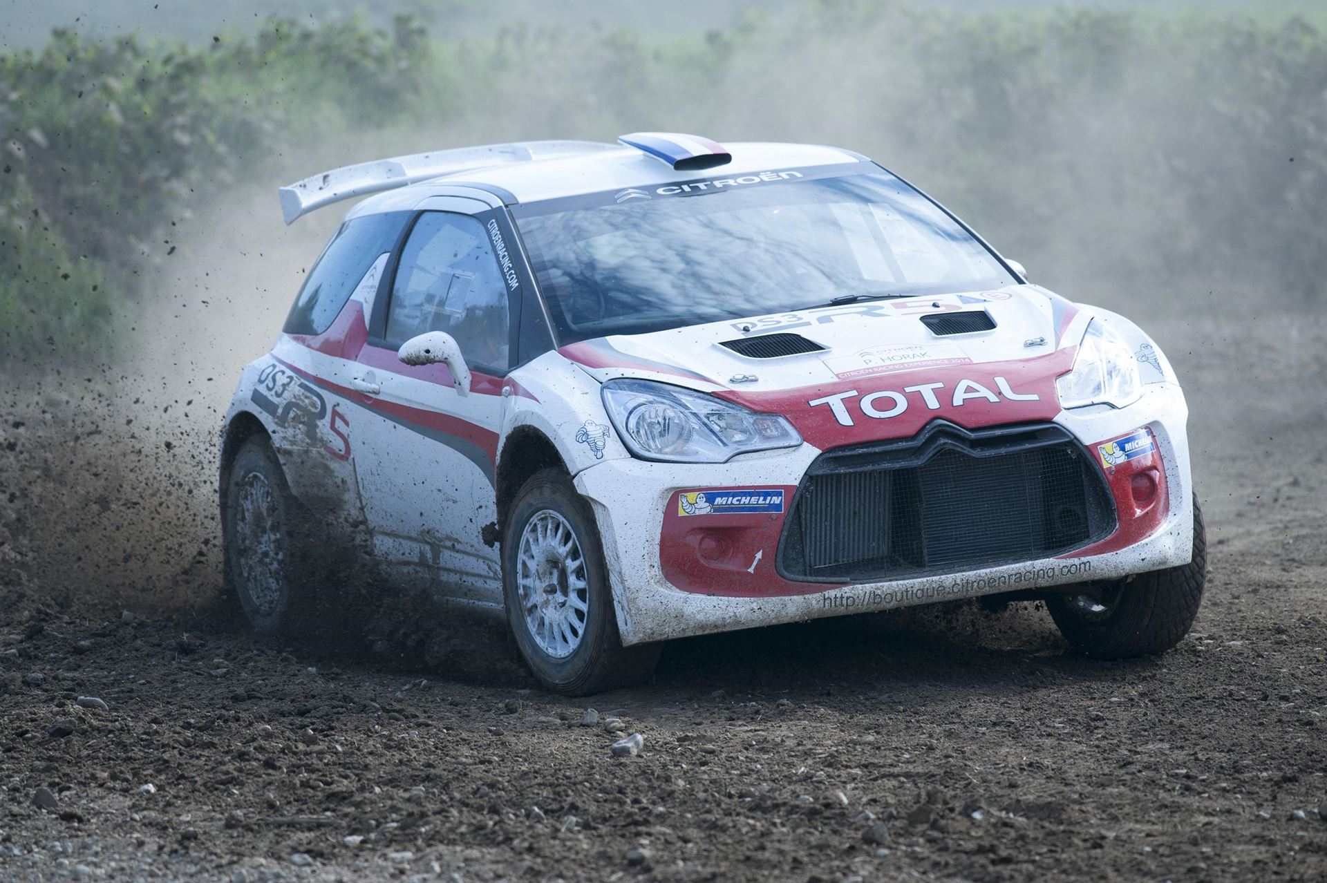 Carlos Vieira de DS3 R5 da Sports&You no Nacional de Ralis 2015 ...