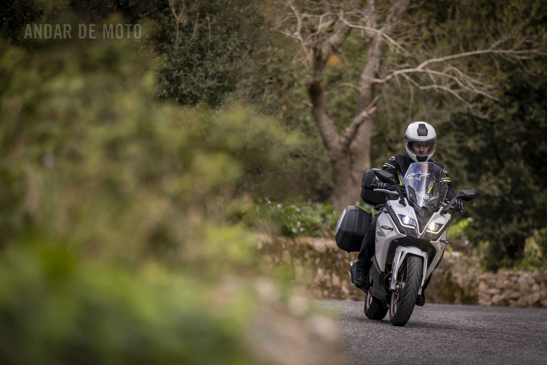 CFMoto 650 GT - Turística Económica - Test drives - Andar de Moto