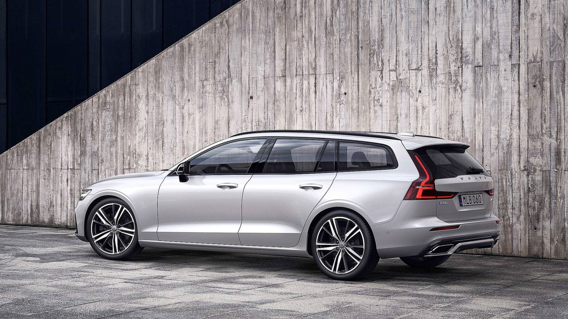 Chegou a nova e desportiva Volvo V60 R-Design - Preço de entrada de 50. ...