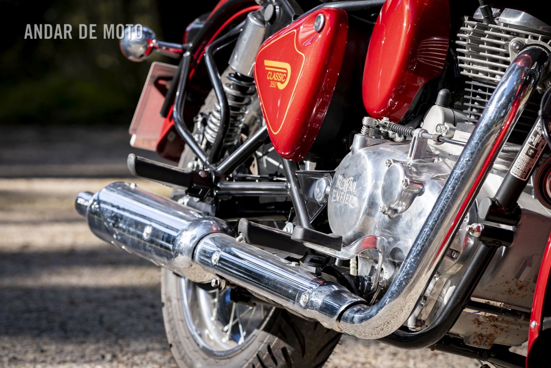 Teste Royal Enfield Classic 350 - Carisma Clássico - Test drives ...