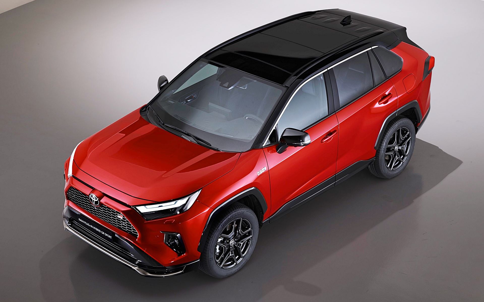 Toyota anuncia o novo RAV4 GR Sport para 2023 - Em Portugal disponível ...