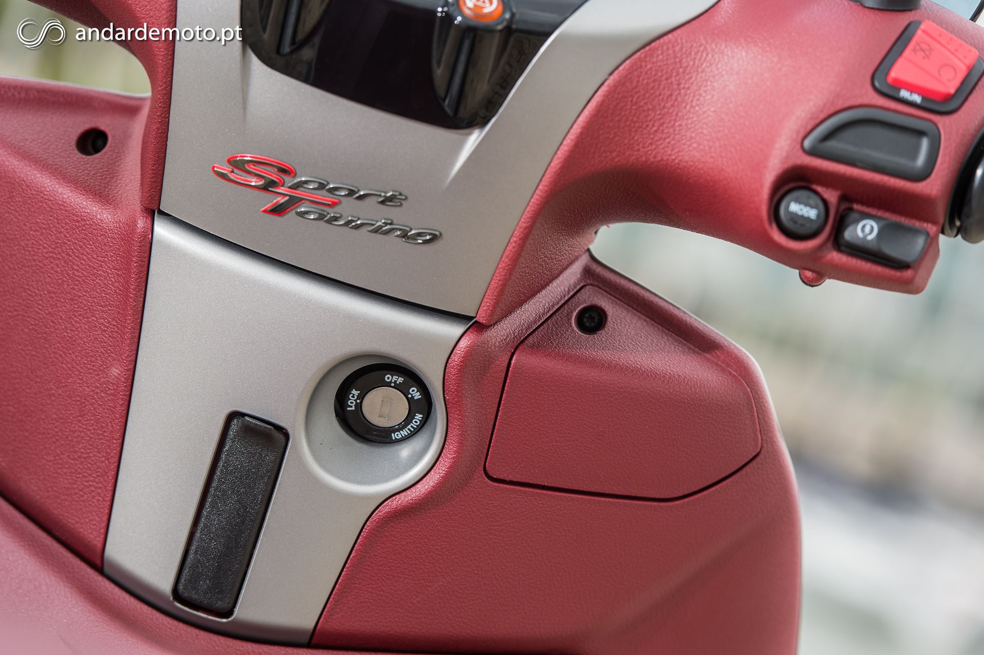 Piaggio Beverly 350 Sport Tourer - Agilidade e desempenho - Test drives ...