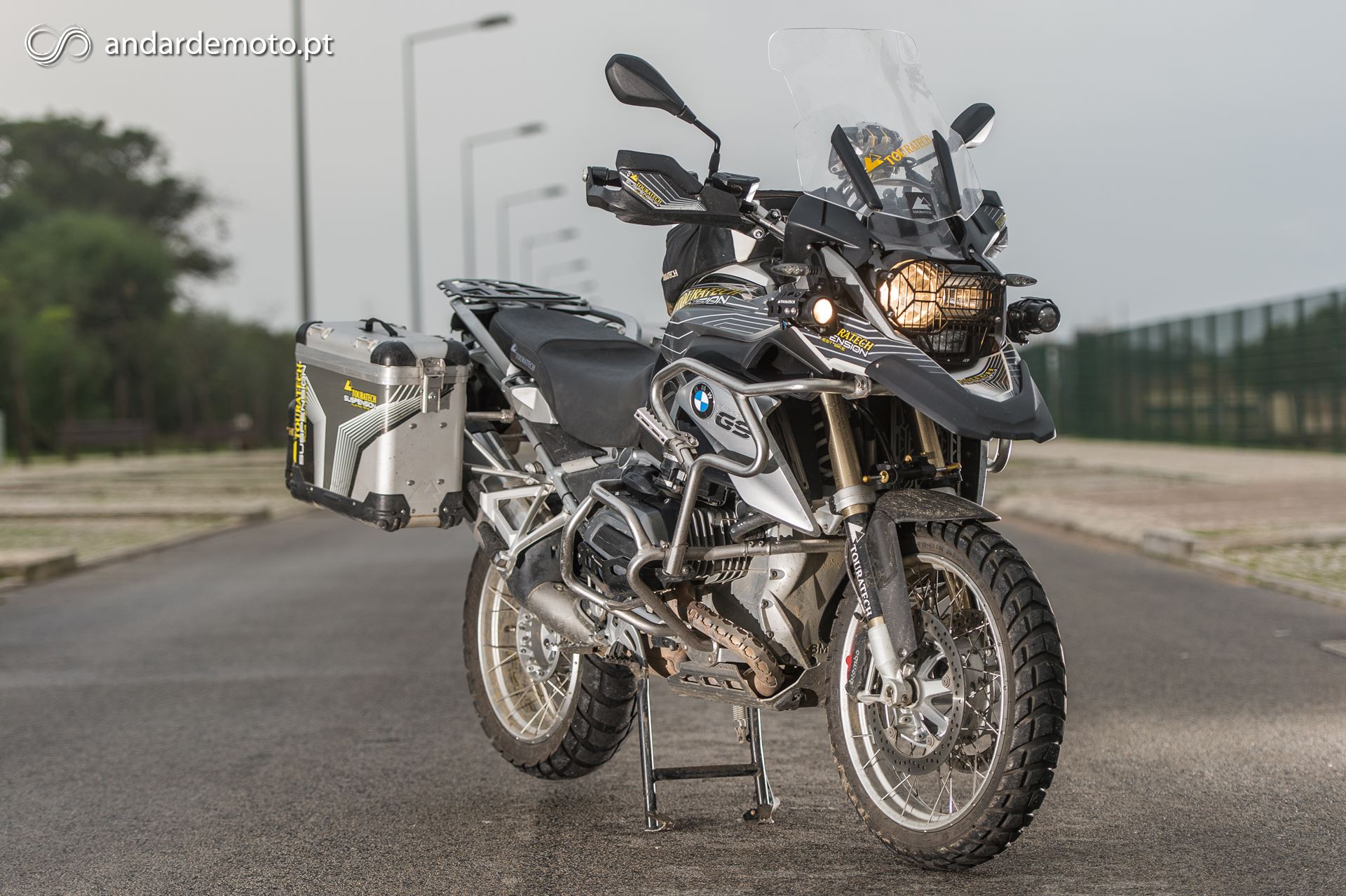 BMW R1200 GS - uma GS especial by Touratech - Test drives - Andar de Moto