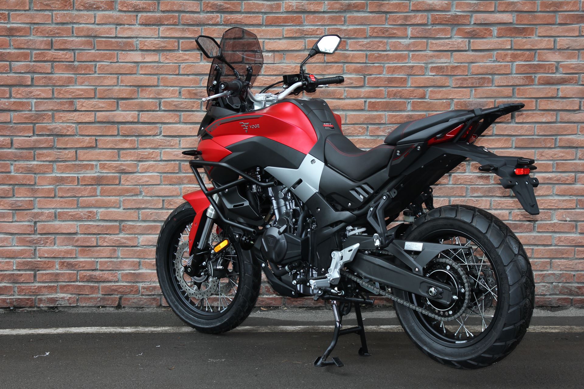 Voge 500DSX – Mais aventura para a trail acessível - MotoNews - Andar ...