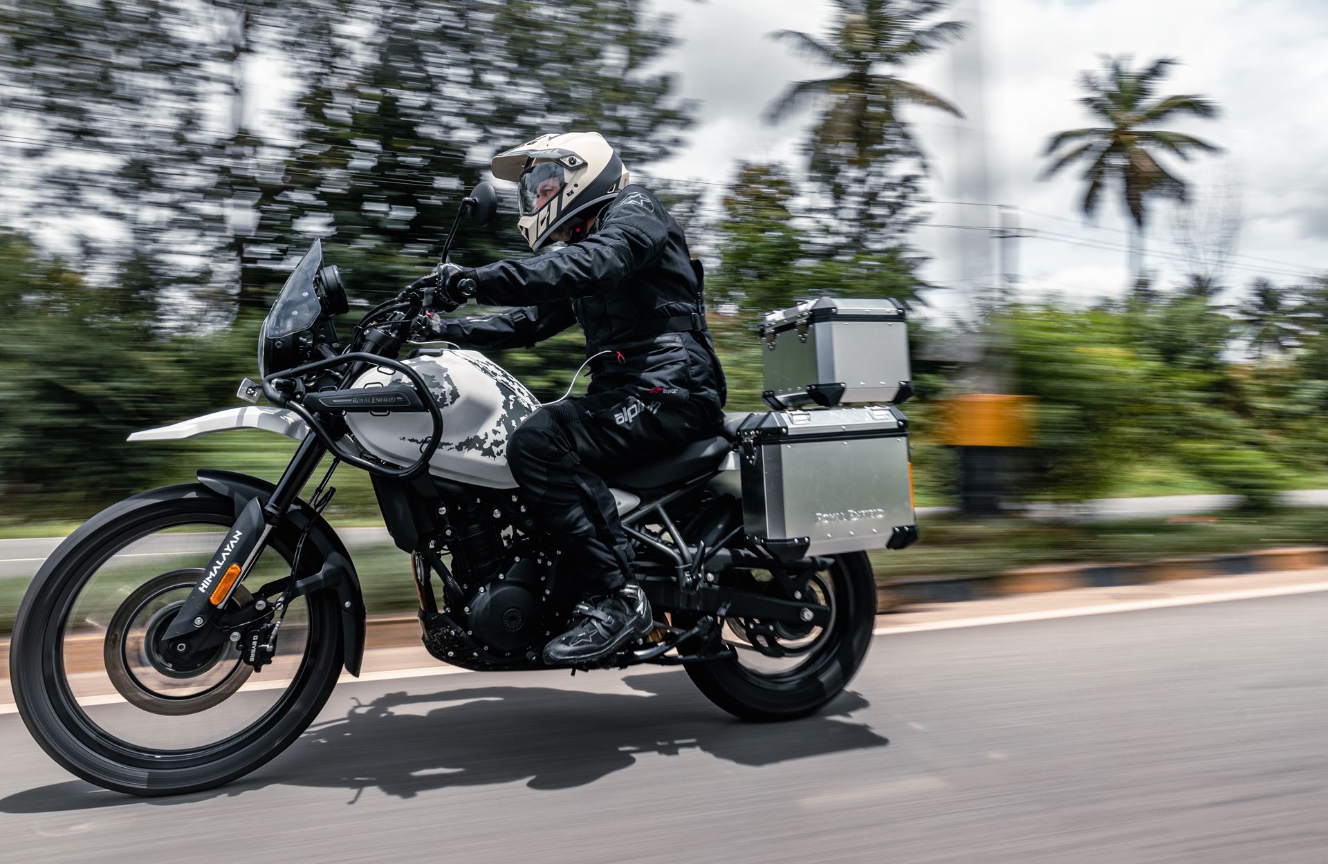 Royal Enfield Himalayan 450 e Testbed - MotoNews - Andar de Moto