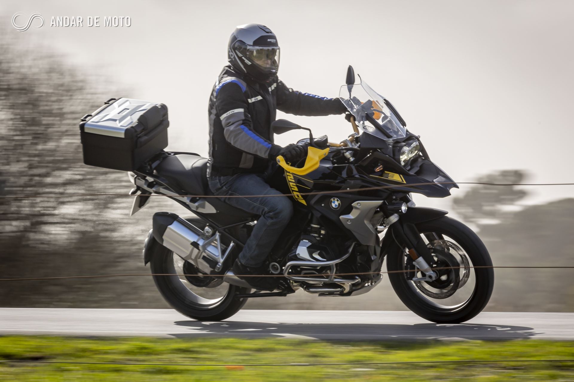 Teste BMW R1250GS Edição 40 Years GS - Requinte e Eficácia - Test ...
