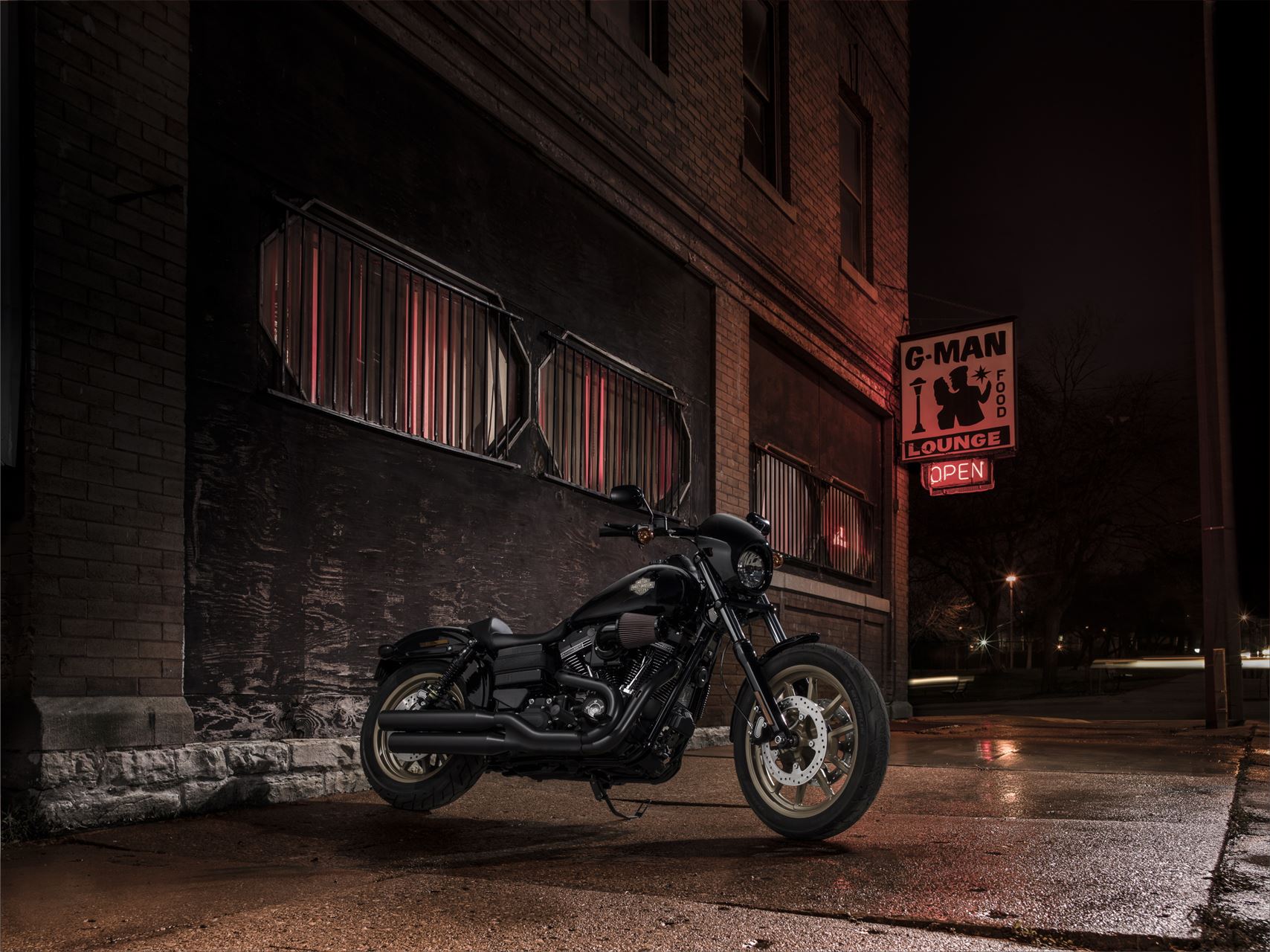 Harley-Davidson CVO Pro Street Breakout - 2016 - MotoNews - Andar de Moto