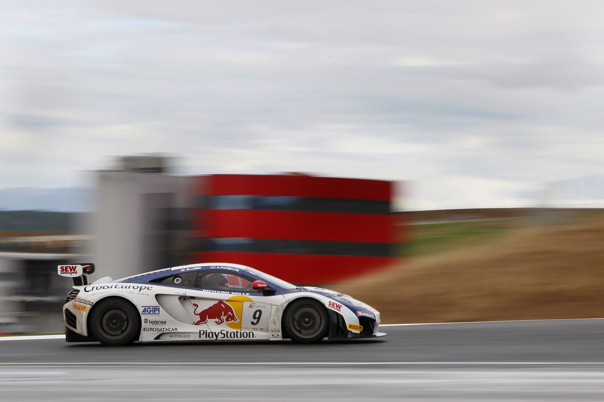 Álvaro Parente domina em Navarra - Desporto, Formula 1, Ralis, Pista ...