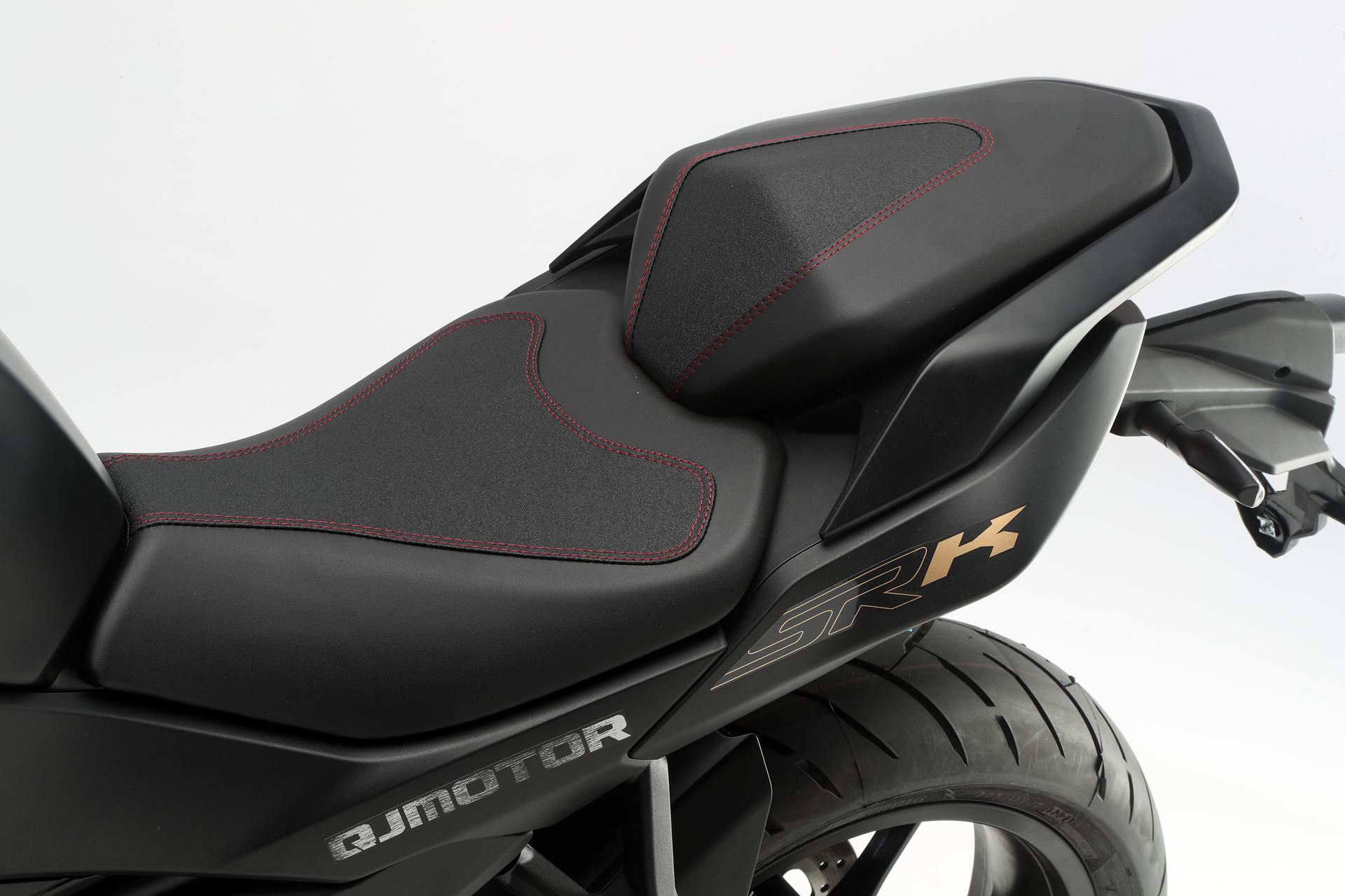 QJ Motor chega oficialmente a Portugal - MotoNews - Andar de Moto