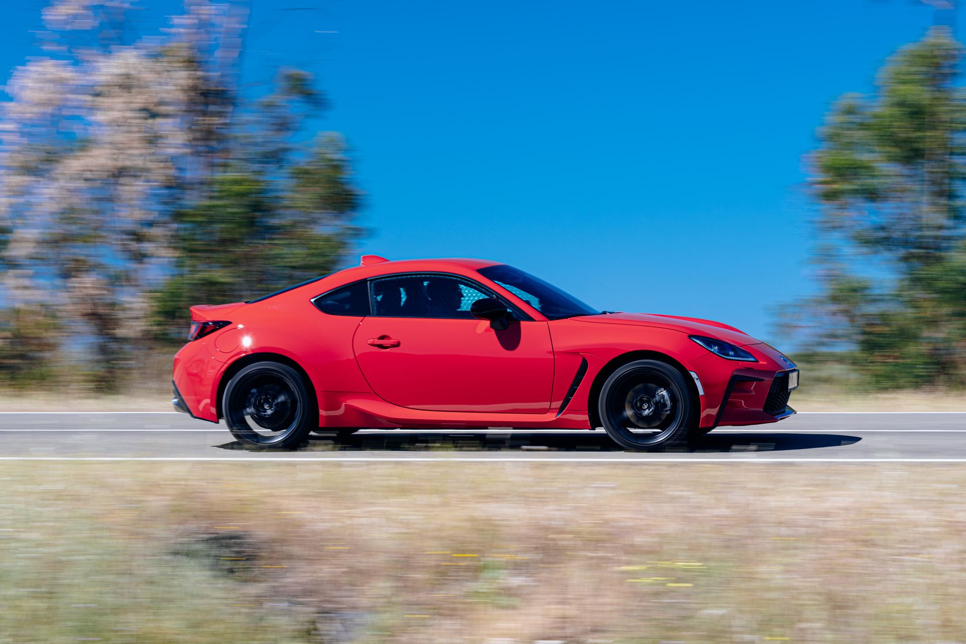 Toyota lança o GR86 em Portugal - Um "carro analógico para a era ...