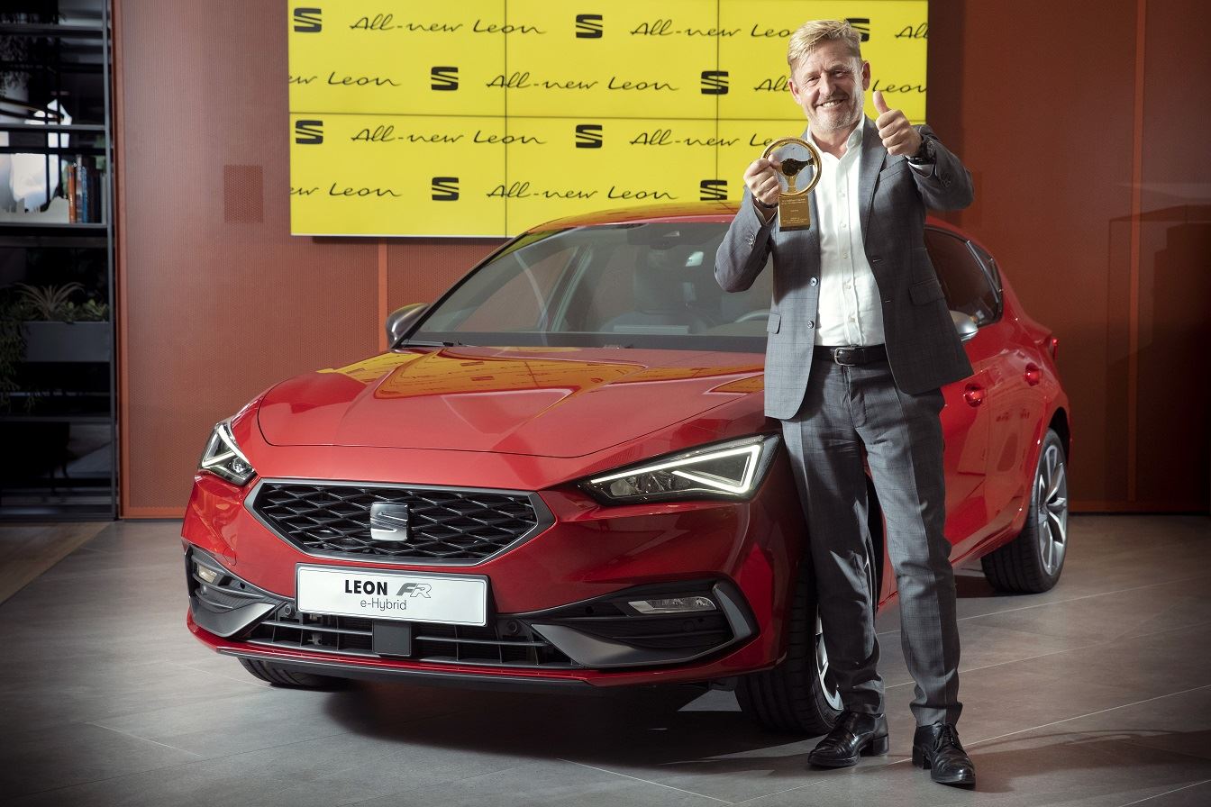 Novo Seat Leon Recebe Um Prémio “goldenes Lenkrad” Melhor Relação