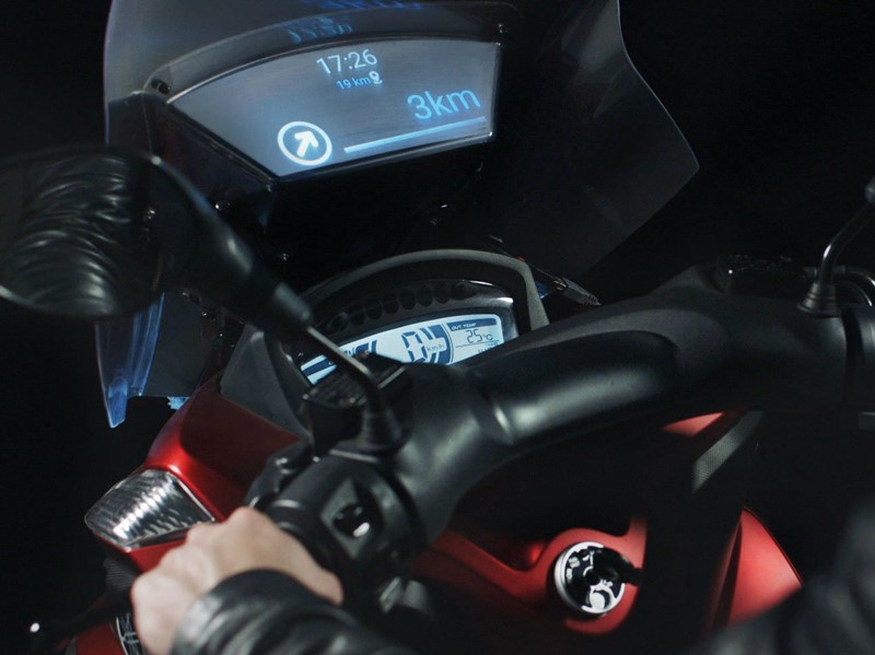 Samsung lança ecrã de moto inteligente que comunica com Smartphone ...