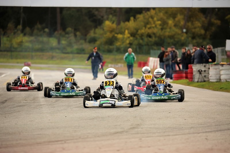 Pilotos da Kart Kid Race School viveram novas emoções do Karting ...