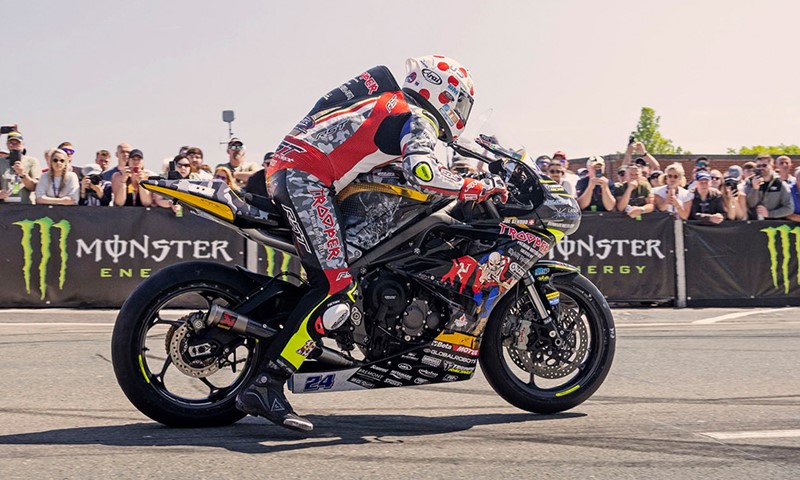 Ilha de Man 2024 aproxima-se - Programa de corridas confirmado ...