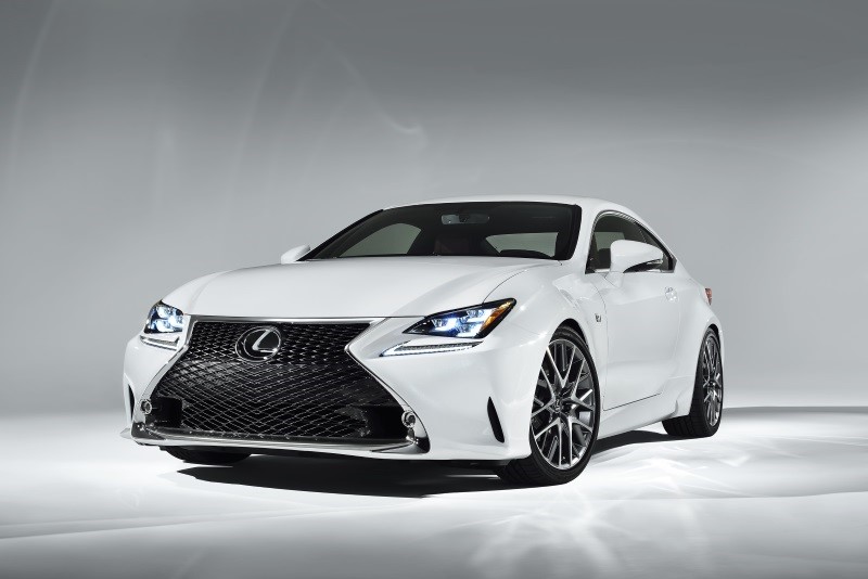 Gama Lexus RC expande com introdução de novo motor 2.0 litros turbo ...