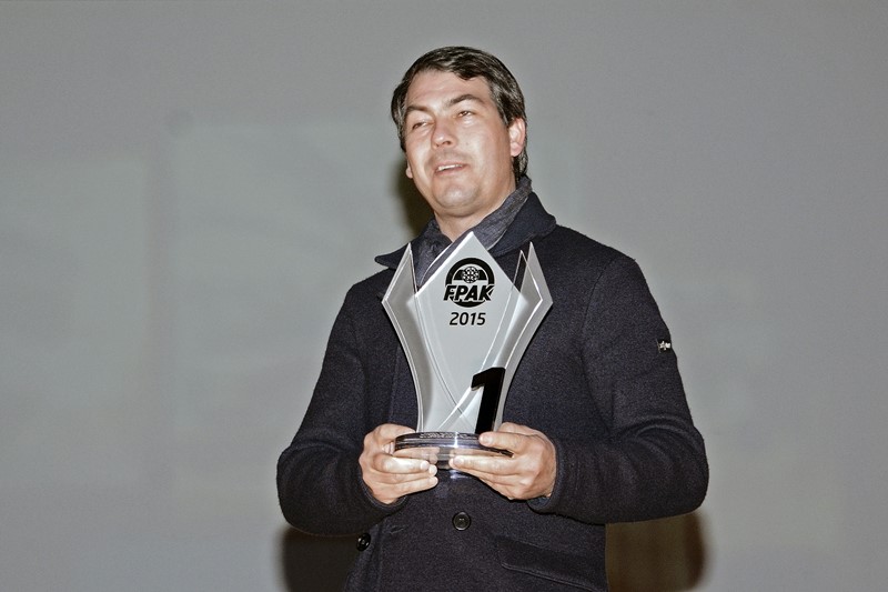 Vítor Ribeiro consagrado na Gala dos Campeões FPAK 2015 - Vitor Ribeiro ...
