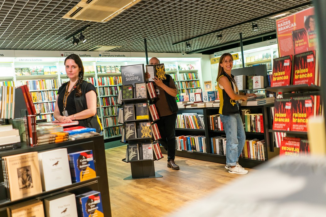 Reinauguração da loja Fnac do Norteshopping - Outdoor e Turismo Activo ...