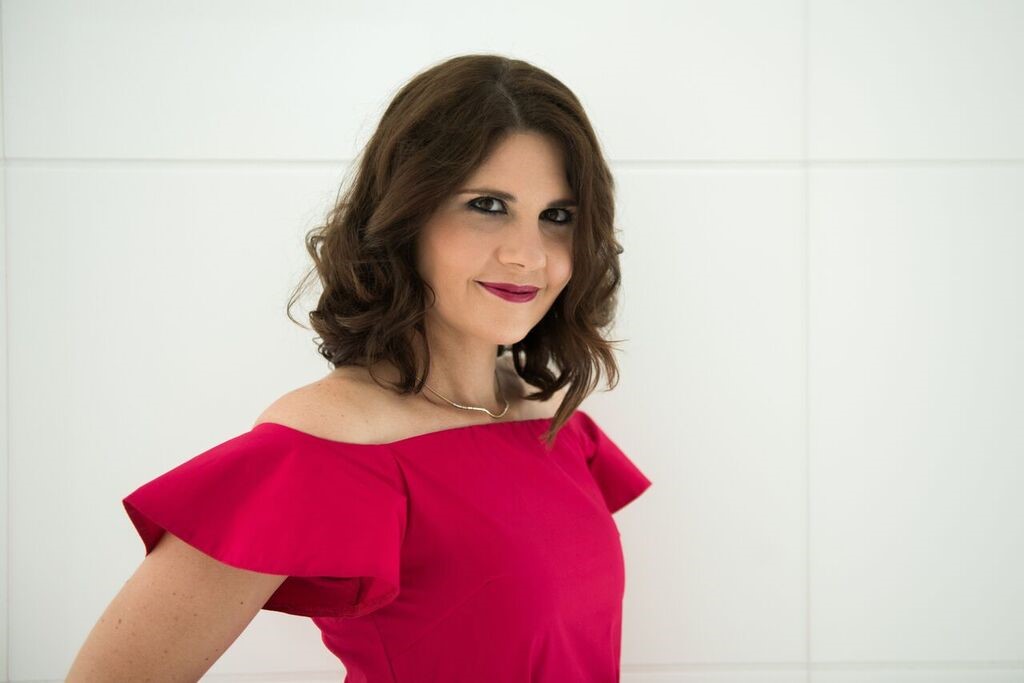 "Acreditar" - Disco de estreia de Filipa Sousa em pré-venda - Música ...