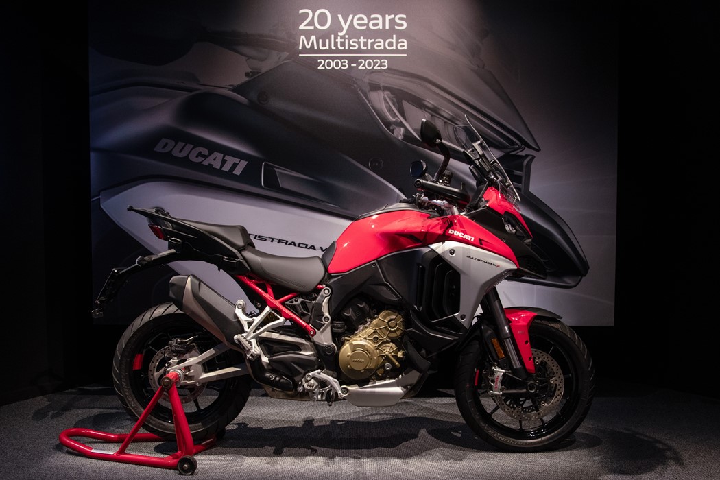 Vinte anos de Ducati Multistrada - MotoNews - Andar de Moto