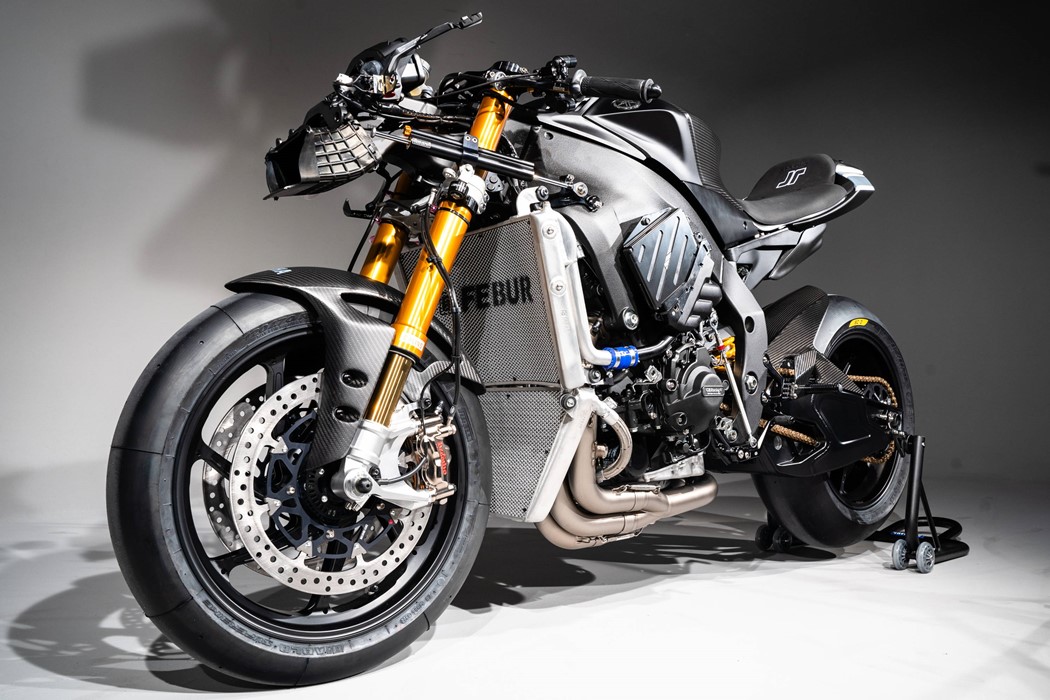 Crescent Yamaha Limited Edition "Ultimate Track Day" GYTR R1 - MotoNews ...