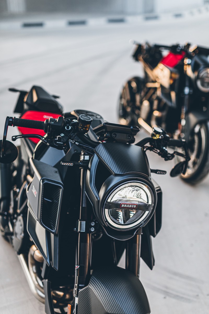 Brabus 1300 R - Coração de Rebelde, Alma de Cavalheiro - MotoNews ...