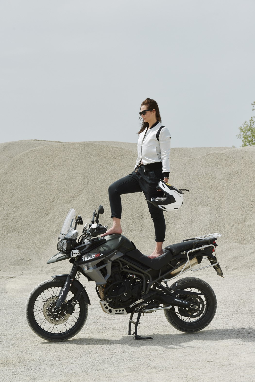 Lea Rieck - Tenho de ir dar uma volta ao Mundo - MotoNews - Andar de Moto