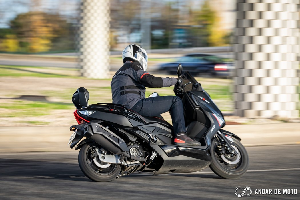 Teste Neco AleXone 125 - Uma GT simpática - Test drives - Andar de Moto ...