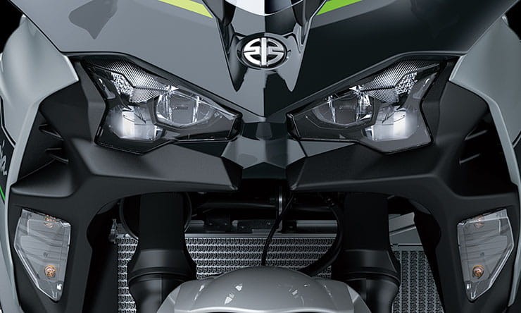 Kawasaki Ninja 7 Hybrid - Virar o jogo - MotoNews - Andar de Moto