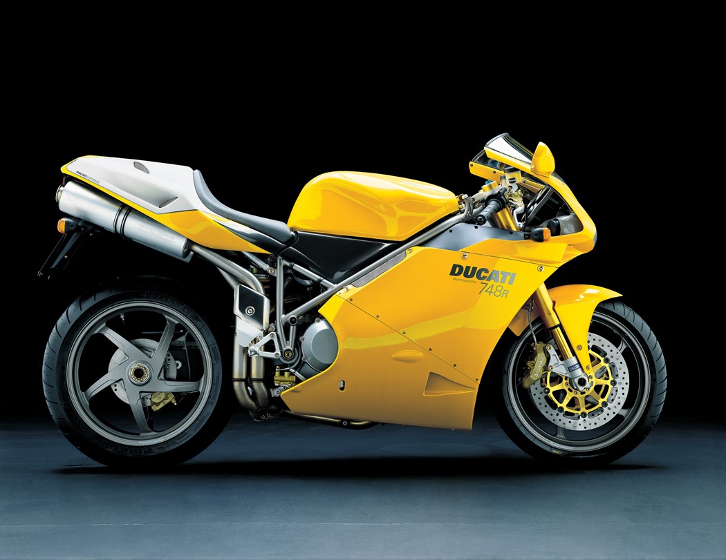 Giallo Ducati - a nostalgia do amarelo - Sabia que - Andar de Moto