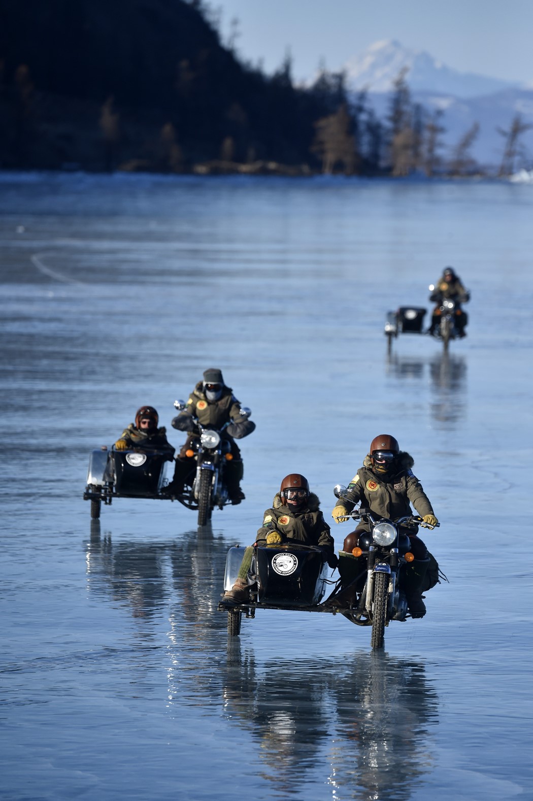 Vintage Rides proporciona aventuras com a Royal Enfield - MotoNews ...