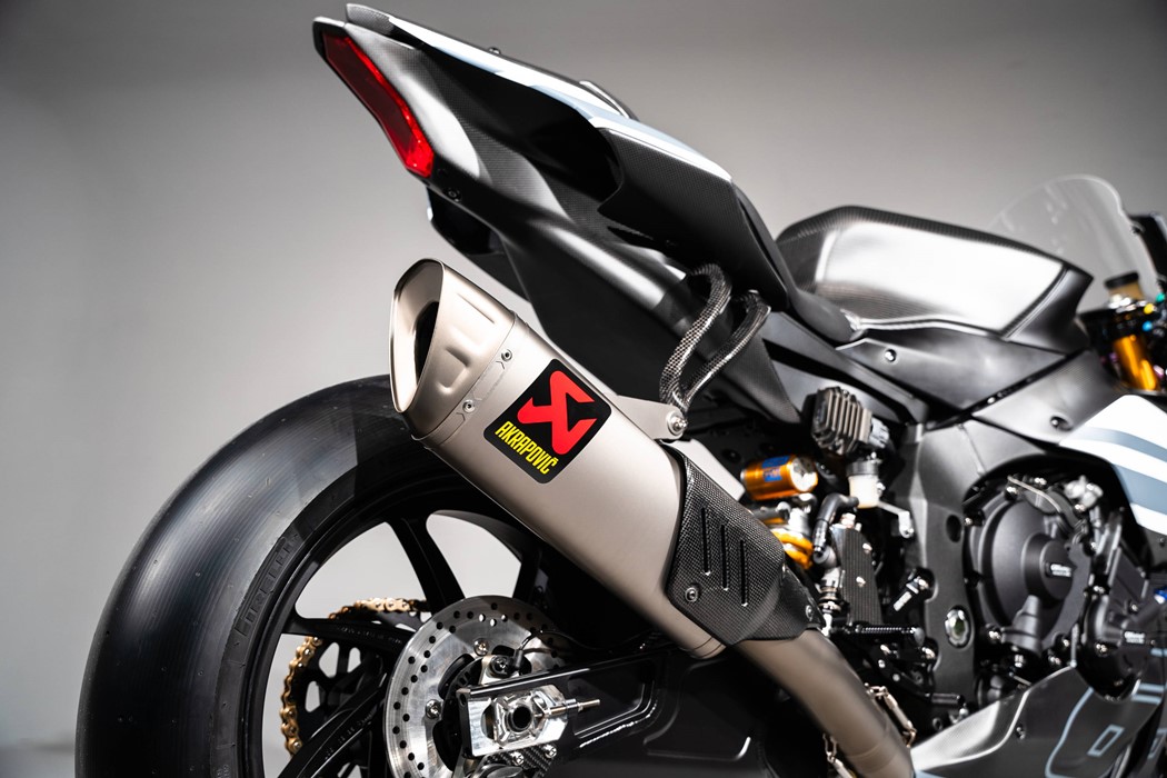 Crescent Yamaha Limited Edition "Ultimate Track Day" GYTR R1 - MotoNews ...