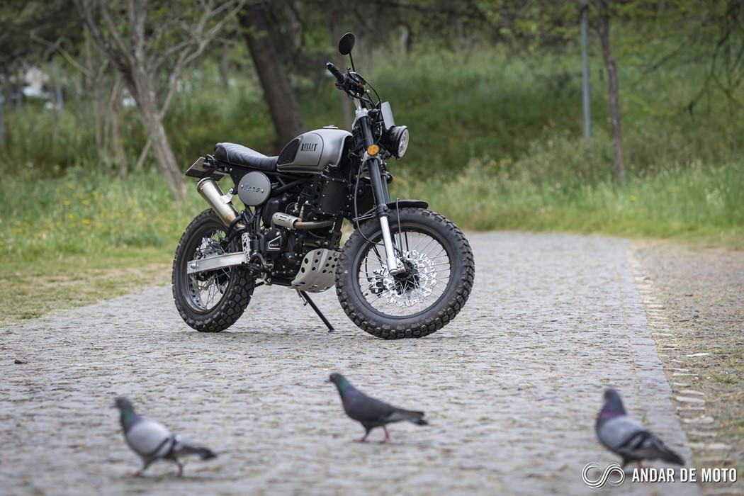 Teste Bullit Hero 250 - Atitude Scrambler - Test drives - Andar de Moto ...