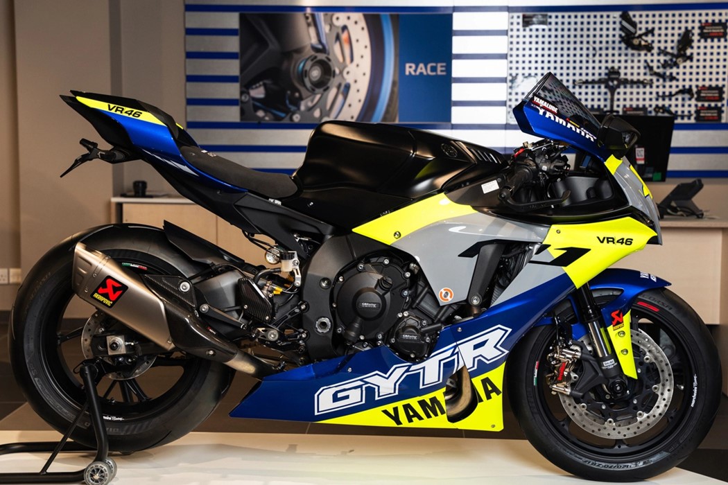 Yamaha R1 Valentino Rossi à venda por 39.995€ - MotoNews - Andar de Moto