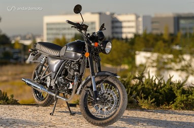 Bullit Hunt S 125 - Memórias de juventude - Test drives - Andar de Moto