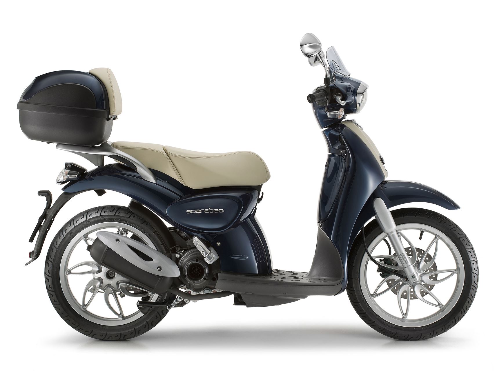 Scarabeo 100 4T 2V | Scooter | Até 125 CC - Andar de Moto